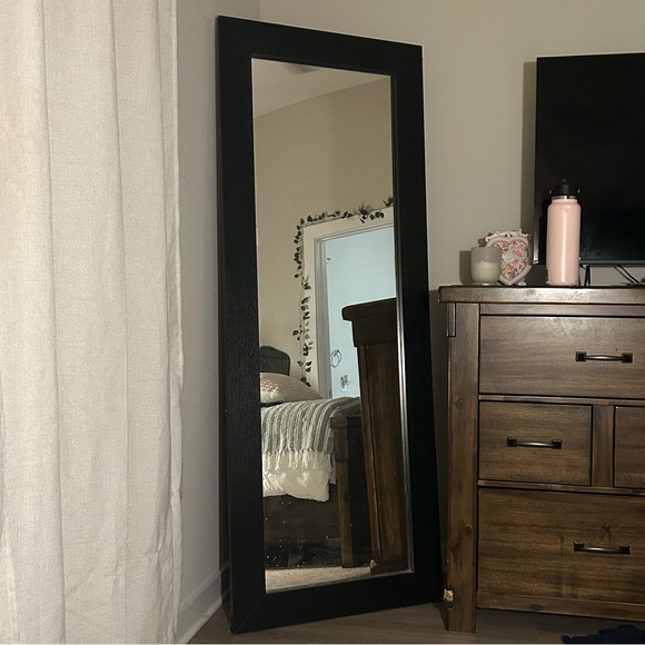 Wall Decor | Elegant Black Framed Wall Mirror | Poshmark